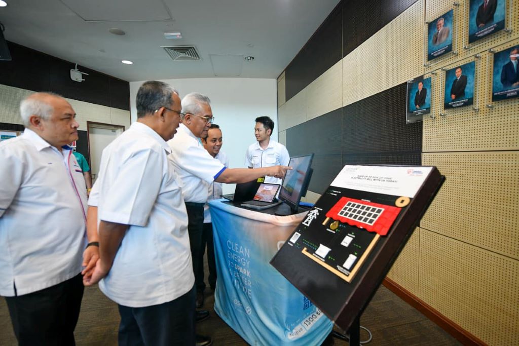 UMP meterai perjanjian SARE dengan TNB dan GSPARX | UMPSA News UMP meterai perjanjian SARE dengan TNB dan GSPARX | UMPSA News